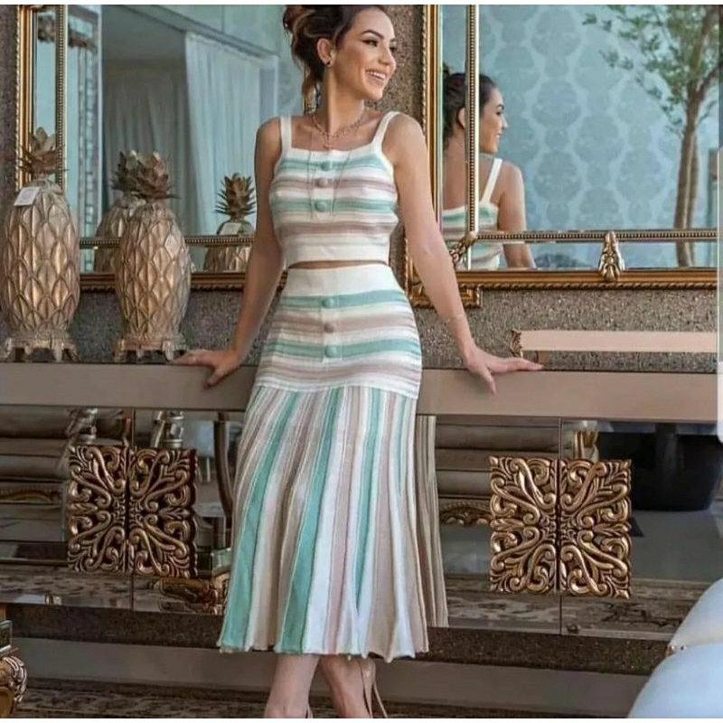 Conjunto cropped e saia prisada em tricô | Shopee Brasil