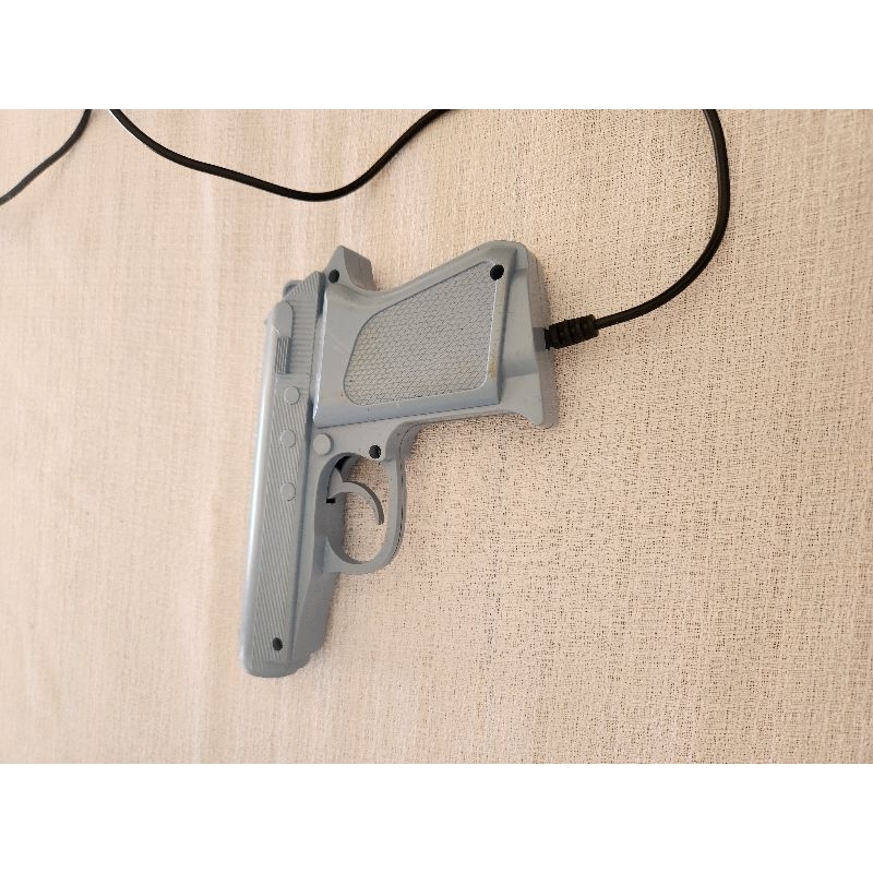 Pistola videogame. Funciona no Hi-top game e Phantom System. | Shopee ...