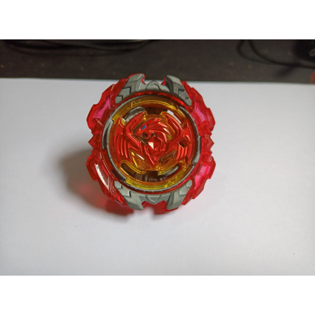 Beyblade Burst Revive Phoenix TakaraTomy | Shopee Brasil