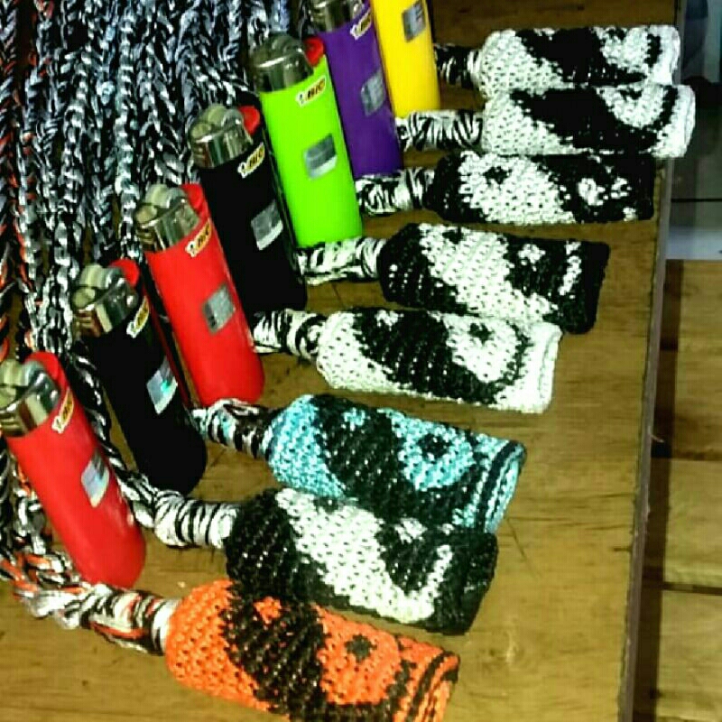 Porta Bic de croche personalizado | Shopee Brasil