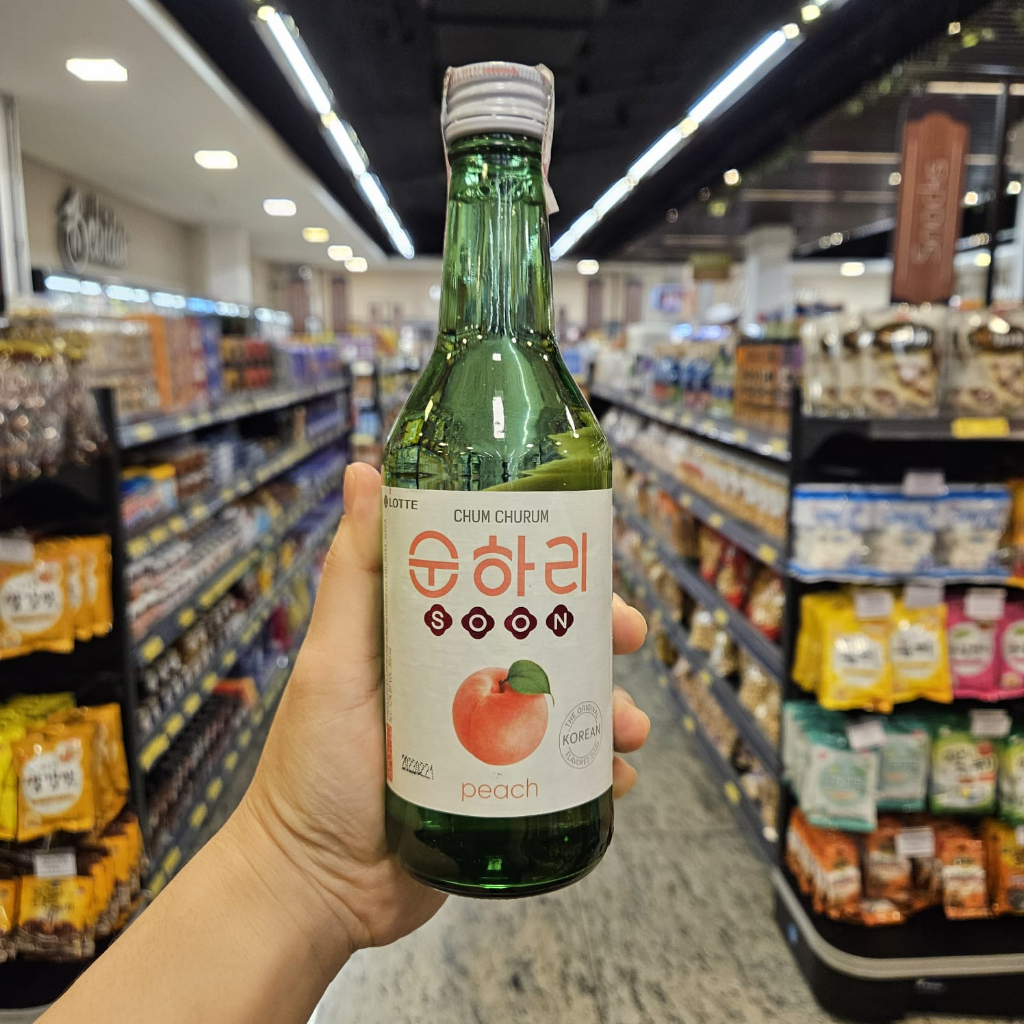 Soju Bebida Tradicional Coreana com Frutas - Chum Churum com Frutas ...