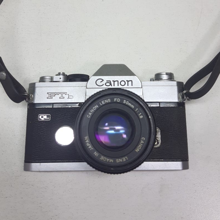 Câmera Canon FTb QL SLR 35mm + lente Canon 50mm f1.8 | Shopee Brasil
