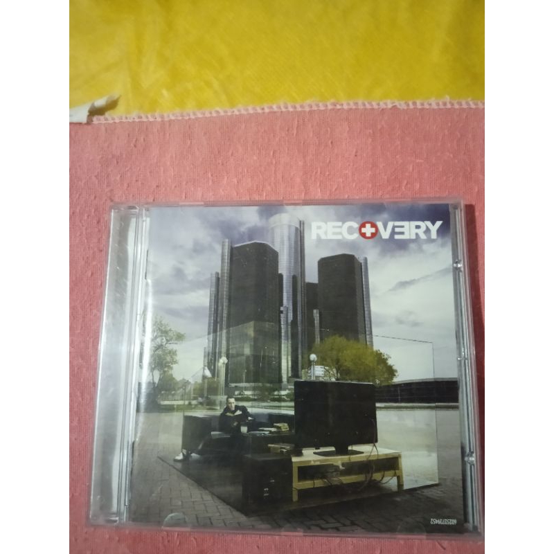 CD Eminem Recovery | Shopee Brasil