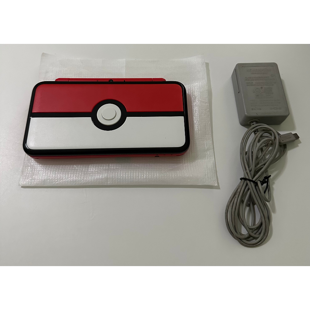 Nintendo New 2DS XL Pokeball Edition DS DSi 3DS | Shopee Brasil