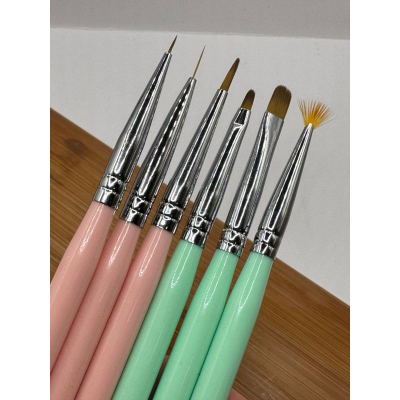 Kit c/ 6 Pincéis Helen Color para Decoração de Unhas e Nail Art em Gel ...