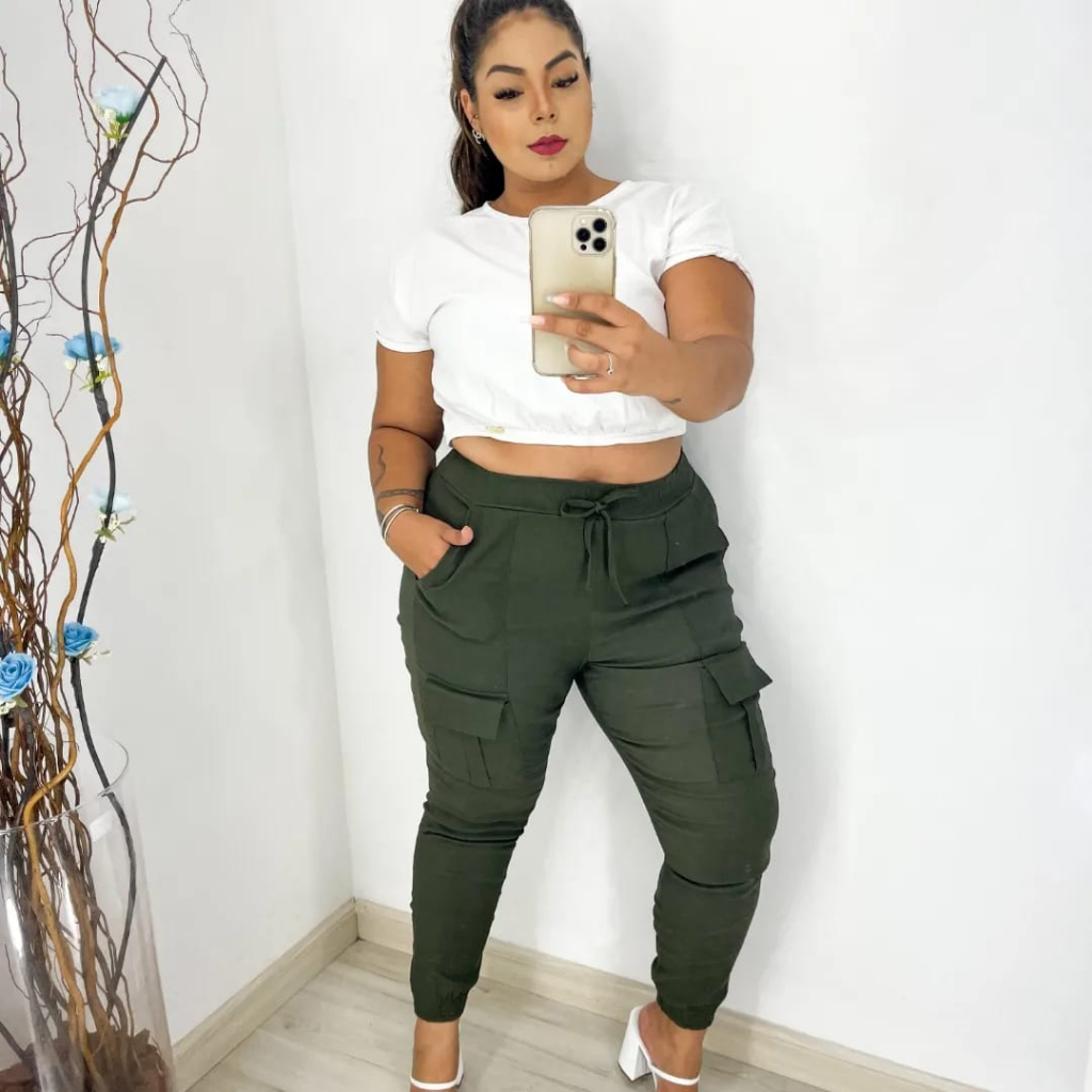 Calça Feminina Plus Size Bengaline Cargo com Bolso Lateral Tamanhos 48 ...