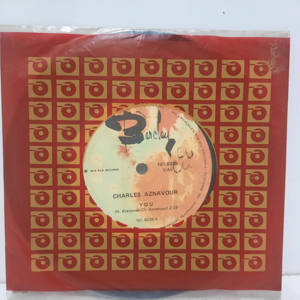 Compacto Charles Aznavour - The Old Fashioned Way | Shopee Brasil
