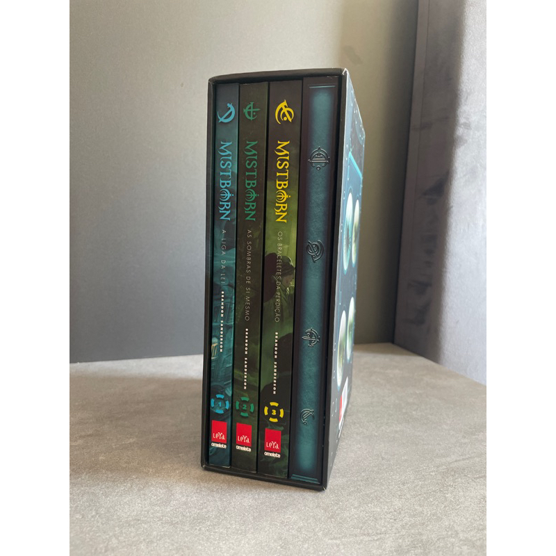 Box Mistborn - Segunda era | Shopee Brasil Box Mistborn - Segunda era | Shopee Brasil