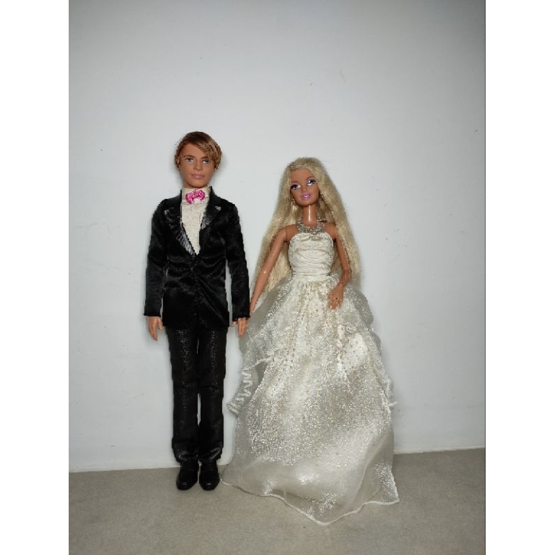 Bonecos ( Barbie e Ken Casamento 2009 ) | Shopee Brasil