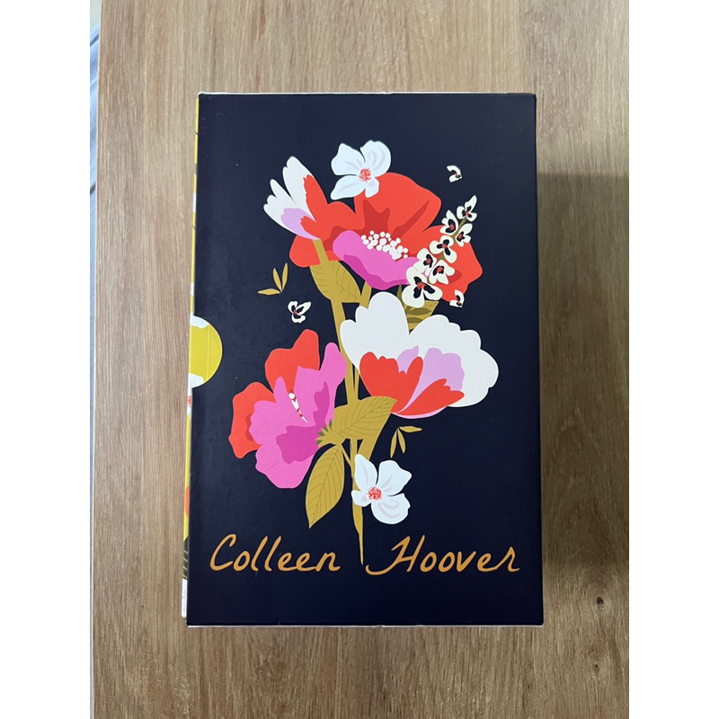 Box de livros Colleen Hoover | Shopee Brasil