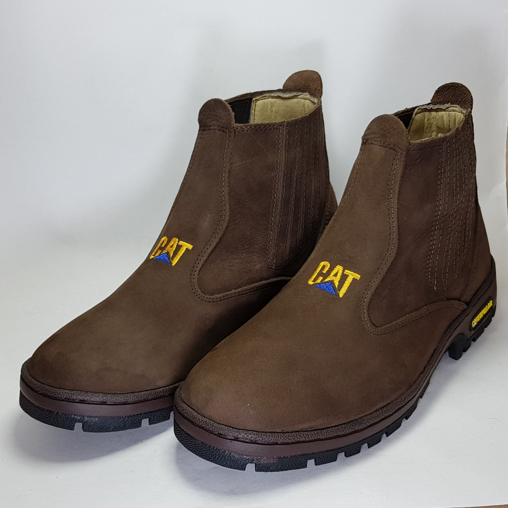 Botina CAT Couro Nobuck | Shopee Brasil