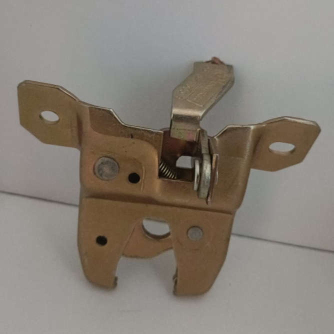 FECHO PORTA MALA SANTANA | Shopee Brasil