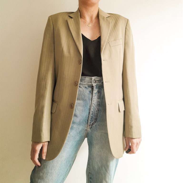 Blazer bege alongado Di Sotti M/G | Shopee Brasil