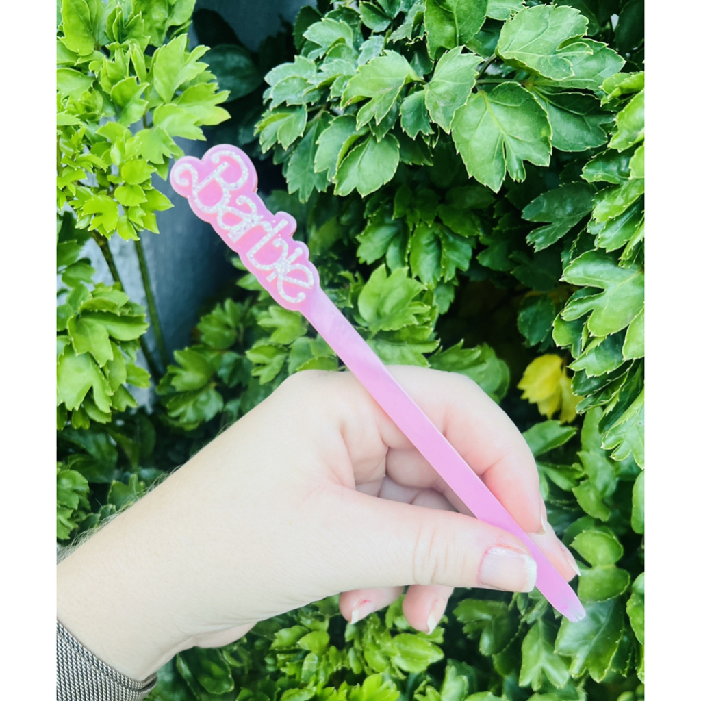 Caneta Barbie em Resina Personalizado Recarregável | Shopee Brasil