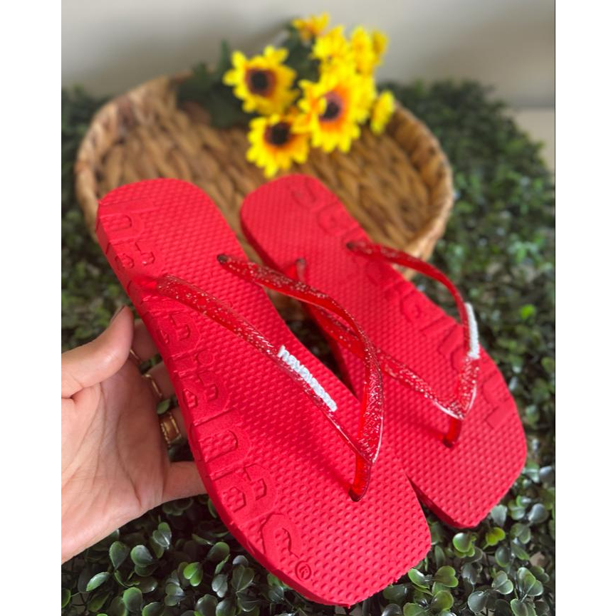 LANÇAMENTO Chinelo Maldivas Alto Relevo Blogueira | Shopee Brasil