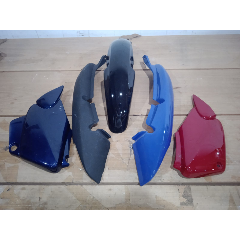 Kit Fan 125 2000 a 2008 Para-lama, Rabeta e Laterais ( Peças para ...