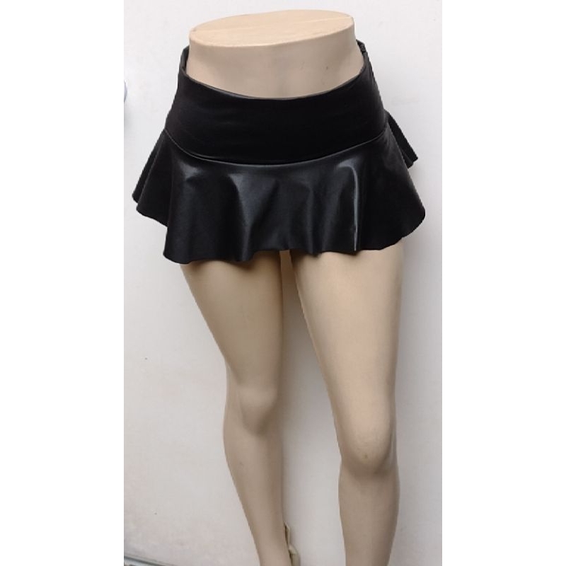 Mini Saia Micro Curta Couro Fake Cirrê Cós Alto Pregas Monte Looks