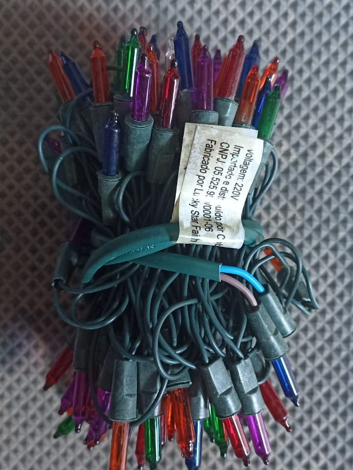 Pisca Pisca 100 Lâmpadas Coloridas 220v 6,4mts - Natalia Christmas ...