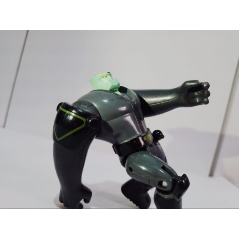 Boneco Ben 10 Classico Tetrax Bandai | Shopee Brasil