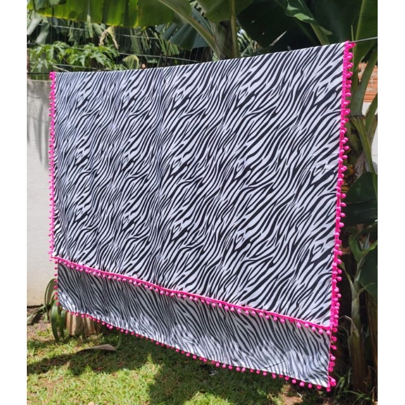 Canga de praia piscina personalizada grande com pompom zebra animal ...