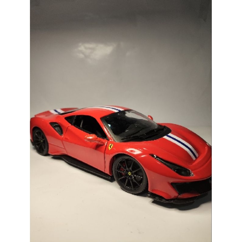 Miniatura De Metal Carro Ferrari 488 Pista - 1:24 - Burago | Shopee Brasil