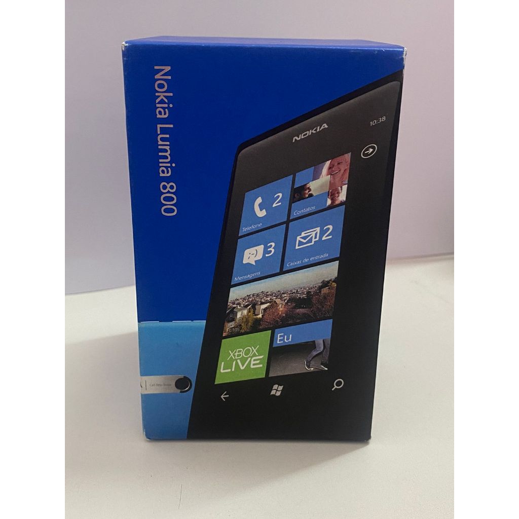 CELULAR NOKIA LUMIA 800 - NA CAIXA - Escorrega o Preço