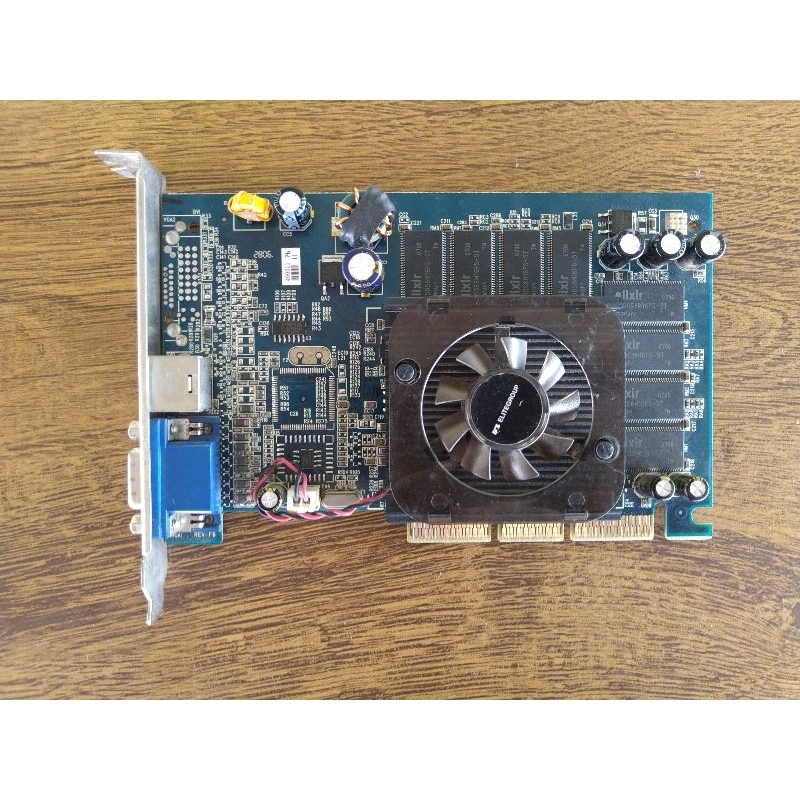 Placa de vídeo Nvidia Geforce N5200 128mb ddr Ecs Elitegroup AGP crt+ ...