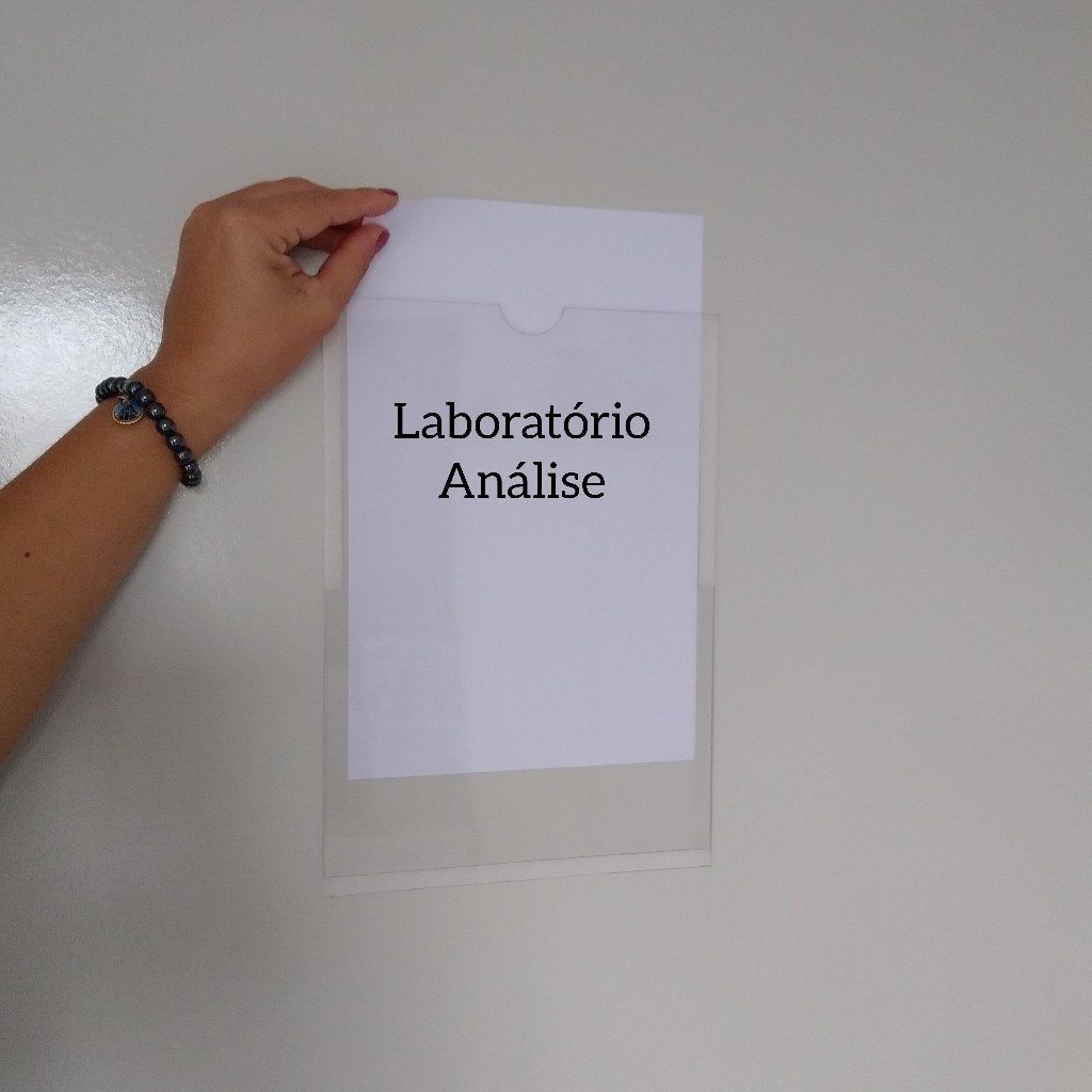 DISPLAY FOLHA A4 PORTAS OU PAREDE COM FITA DUPLA FACE FOLHA UNICA PETG ...