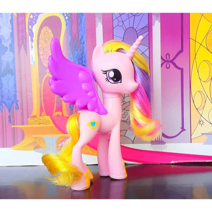 Boneca My little pony - Princesa Cadance - 11cm - Family Moments ...