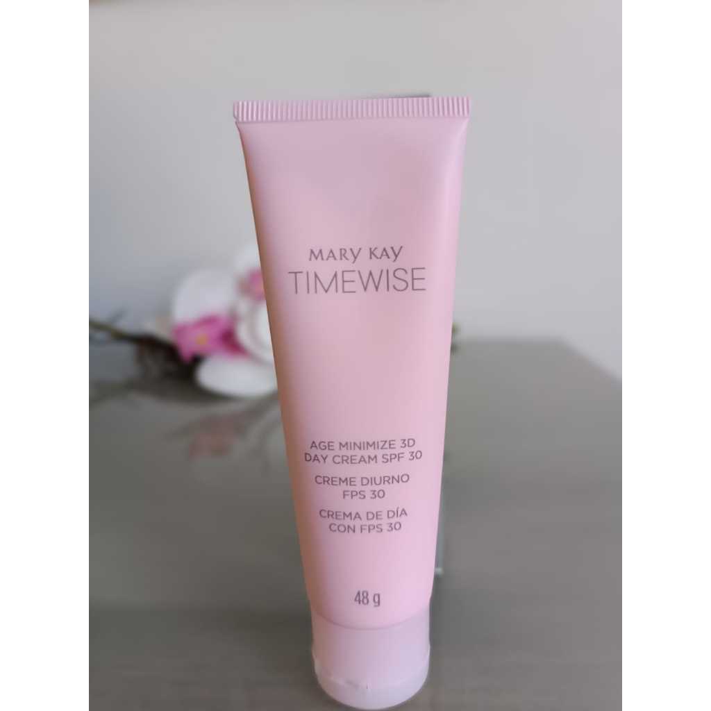 Creme Hidratante anti idade Diurno Mary Kay Timewise 3D® Pele Mista e oleosa Original | Shopee ...