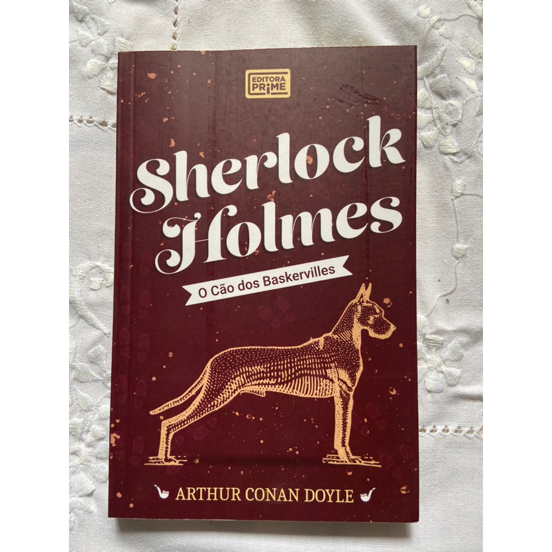 Livro Sherlock Holmes- O cão dos Baskervilles | Shopee Brasil