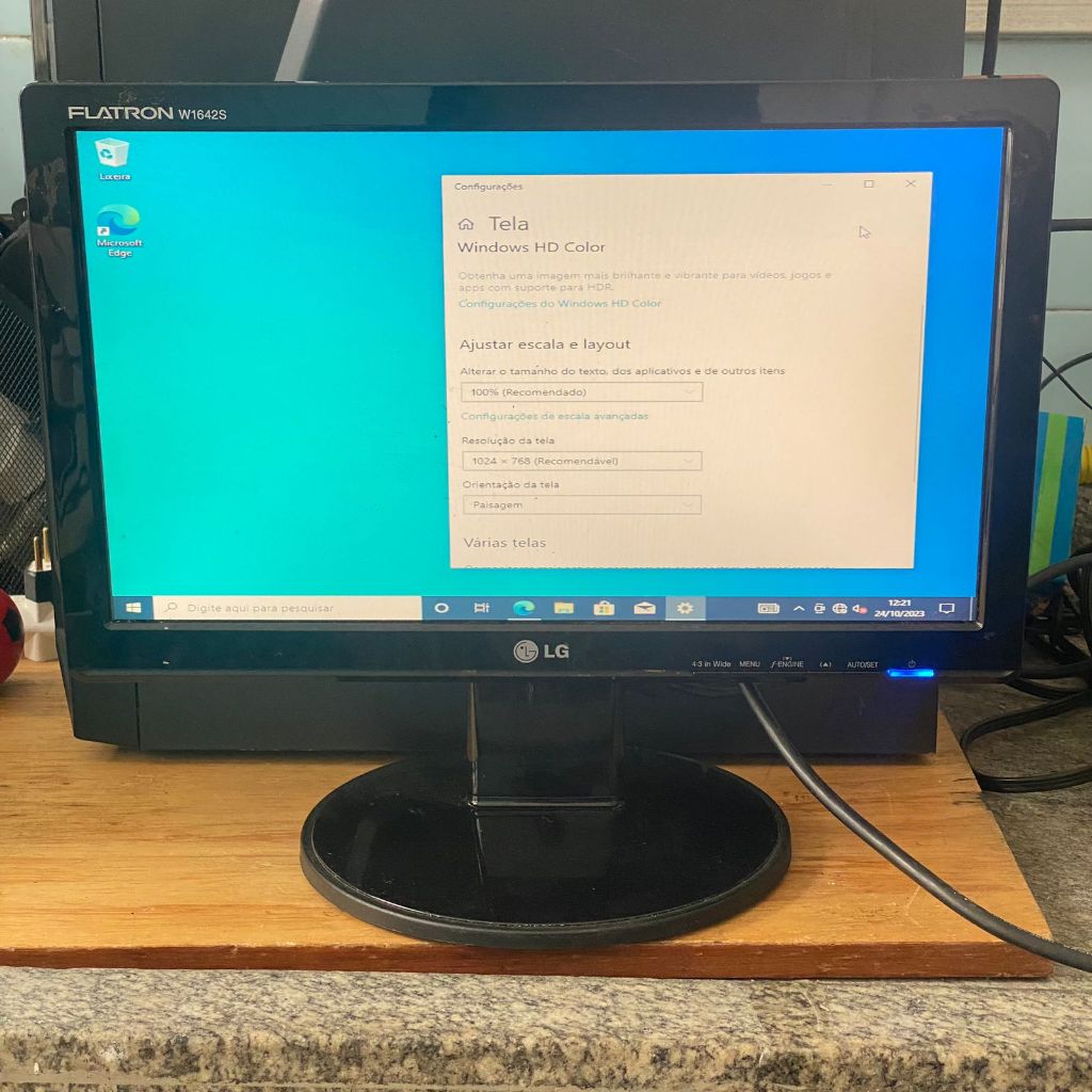Monitor Lg Flatron 16 Polegadas | Shopee Brasil