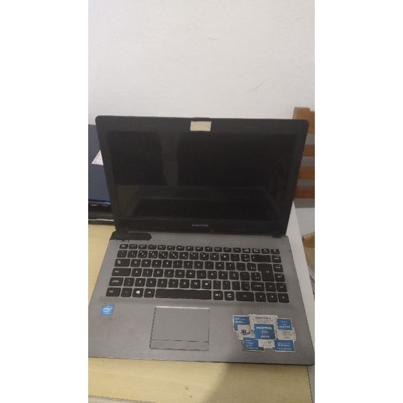 Notebook Positivo antigo com defeito para pecas | Shopee Brasil