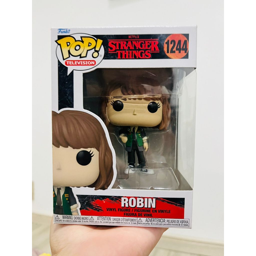 FUNKO POP! Robin - Stranger Things #1244 | Shopee Brasil