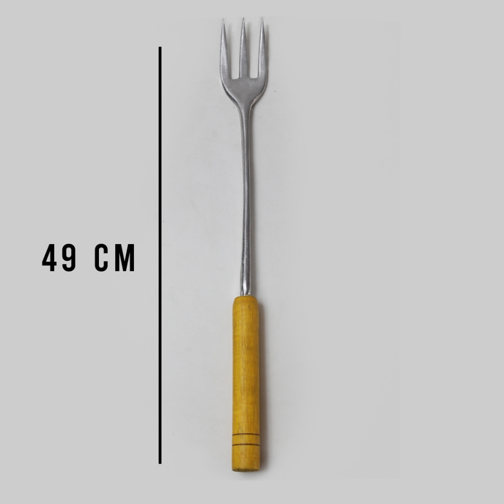 Garfo grande 49cm de Alumínio com Cabo de Madeira | Shopee Brasil