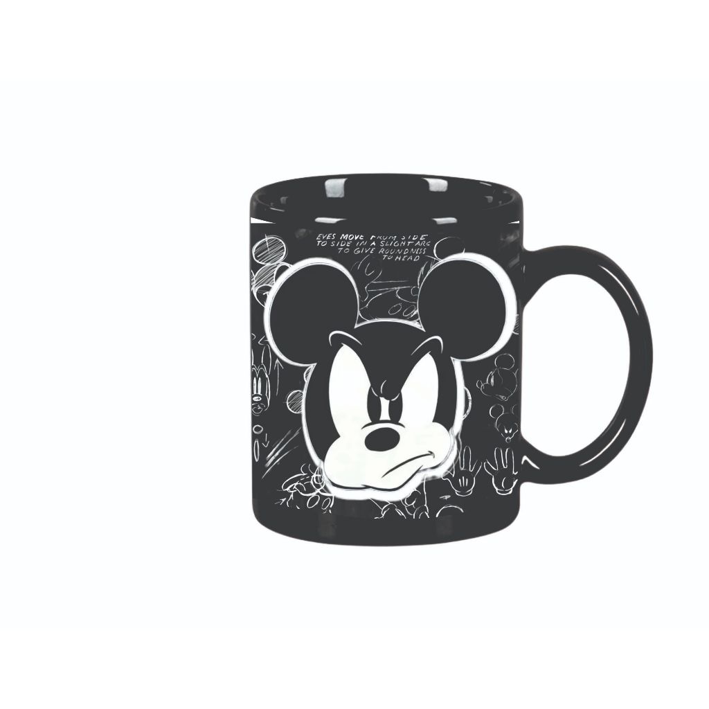 Caneca preta em porcelanato personalizado com Mickey Mouse da Disney ...