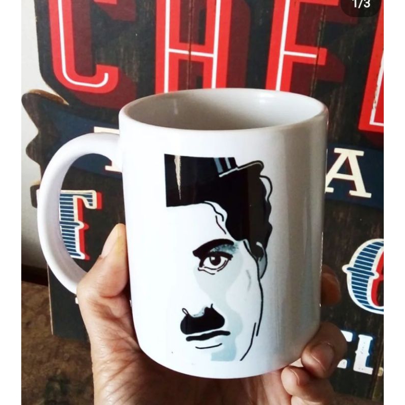 Caneca Chaplin - porcelana personalizada autoral cinema filme cinéfilo ... Caneca Chaplin - porcelana personalizada autoral cinema filme cinéfilo ...