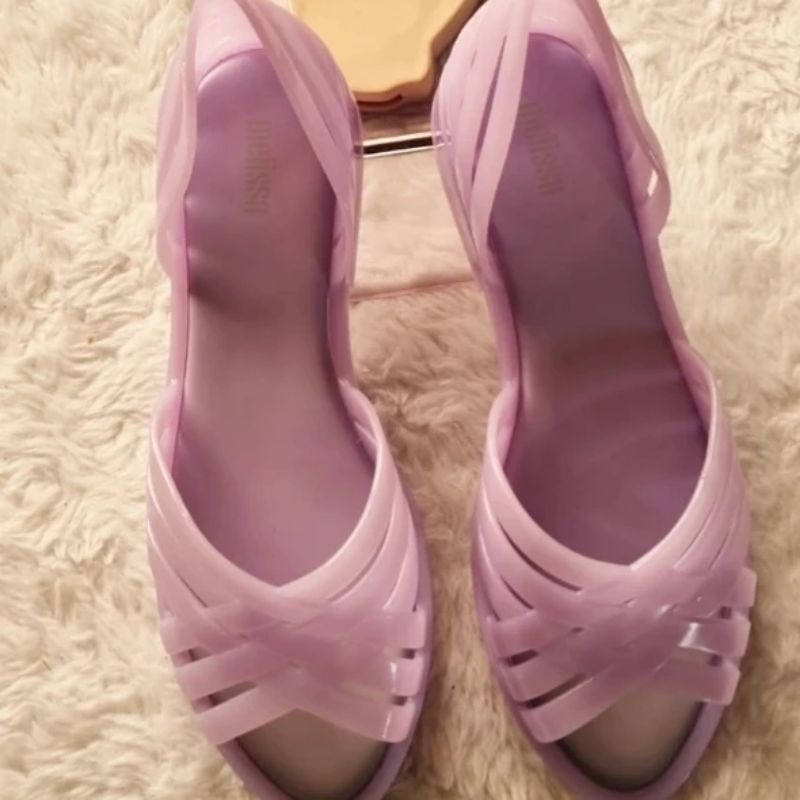 Melissa Flora | Shopee Brasil
