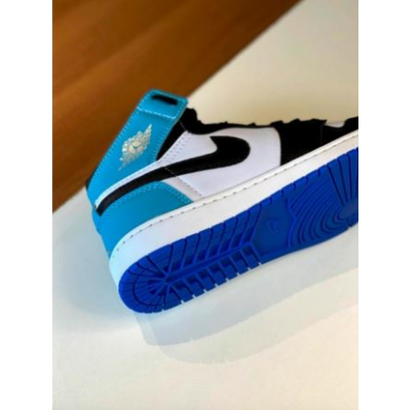 Tenis Air Jordan Cano Alto Adulto Masculino e Feminino (Preto/Azul bebe ...