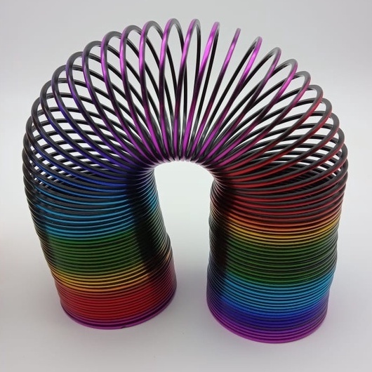 Brinquedo Mola Maluca Spring Magic | Shopee Brasil