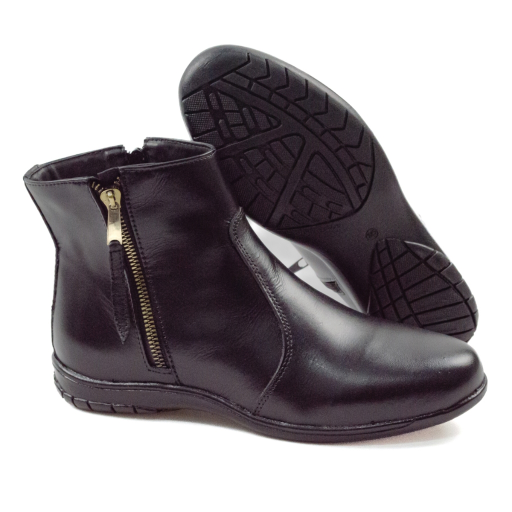 Bota Feminina Rasteira Em Couro Legitimo Sola Baixa Cano Curto Com ...