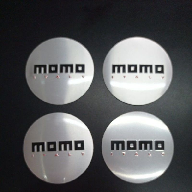 Emblema MOMO de metal | Shopee Brasil