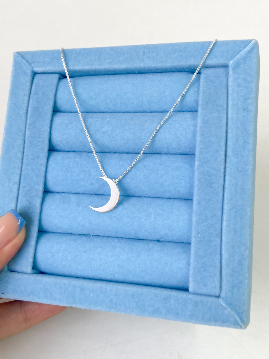 Colar Lua Lisa - Banhado a Prata | Shopee Brasil