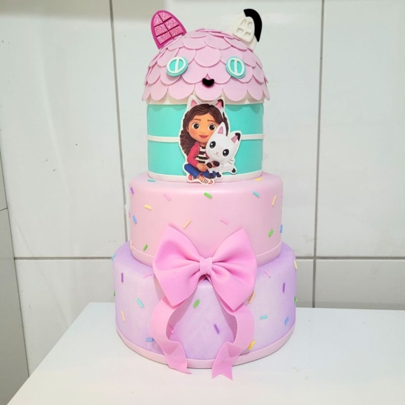 Bolo Fake Cenográfico Casa Magica Da Gabby Gabi 003 | Shopee Brasil