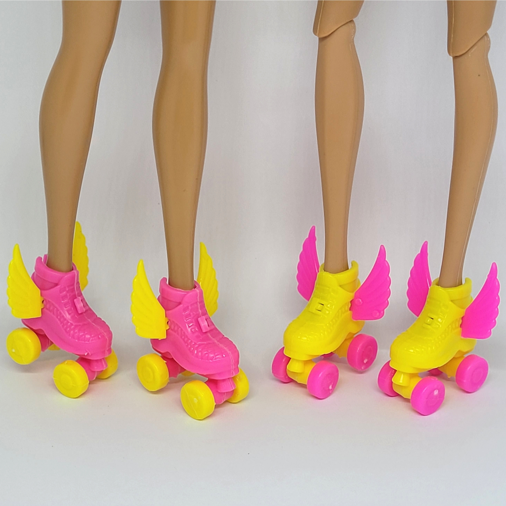 Patins Para Boneca Barbie Roller Rosa e Amarelo com Asas + Fone de ...