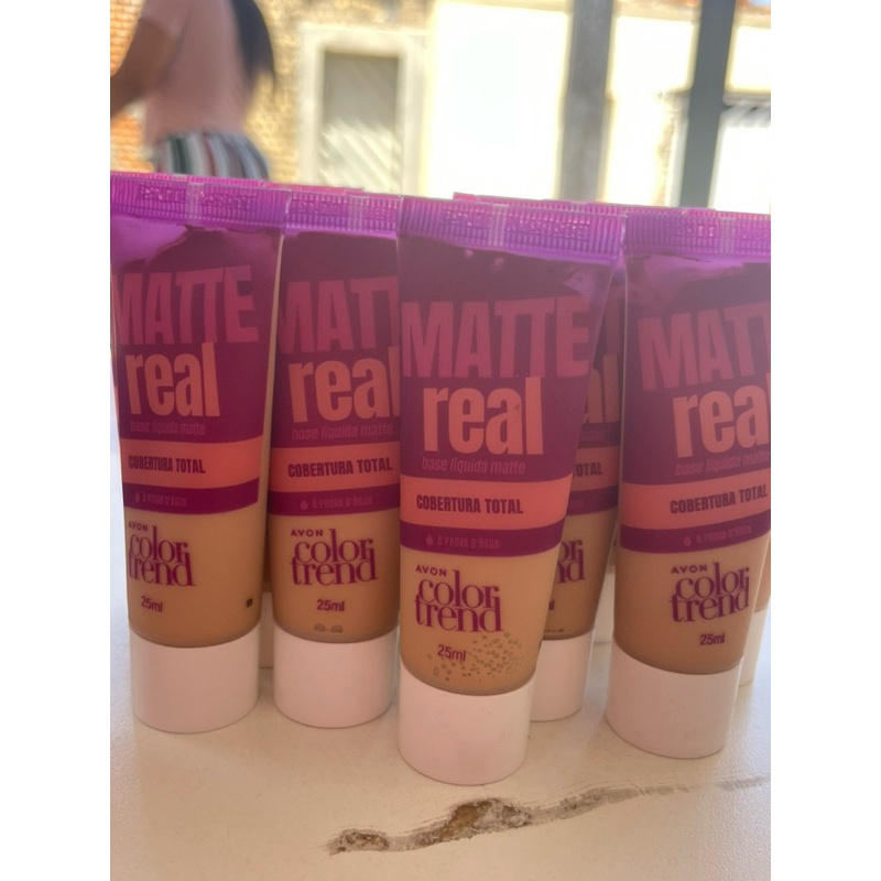 Base liquida Avon matte real 20ml | Shopee Brasil