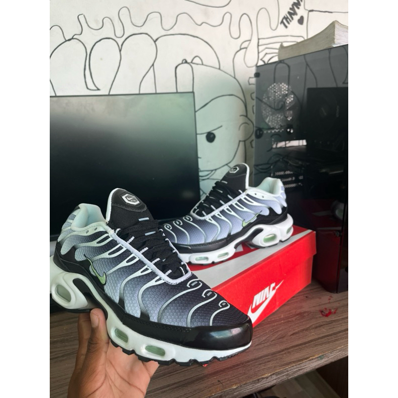 AIR MAX TN PLUS 1 PRETO/CINZA | Shopee Brasil