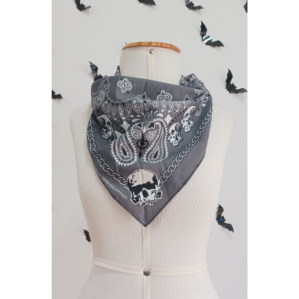 Bandana Rock Skull Silver and White | Shopee Brasil
