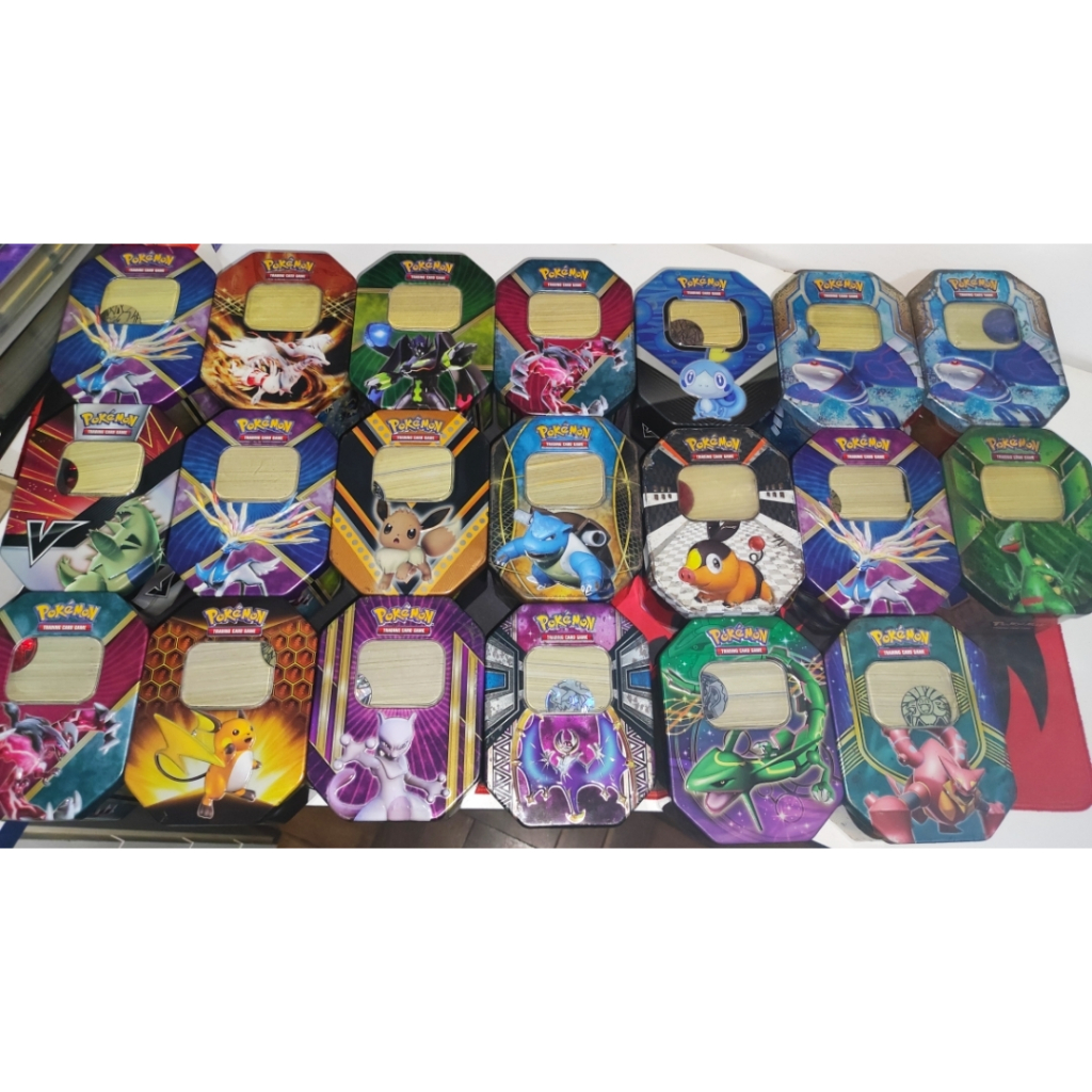 Latas Pokemon cada uma com 300 cartas originais | Shopee Brasil