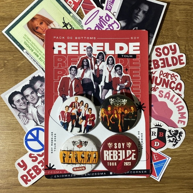 Pack de Bottoms RBD Soy Rebelde Tour + RG + Adesivos + Polaroids ...